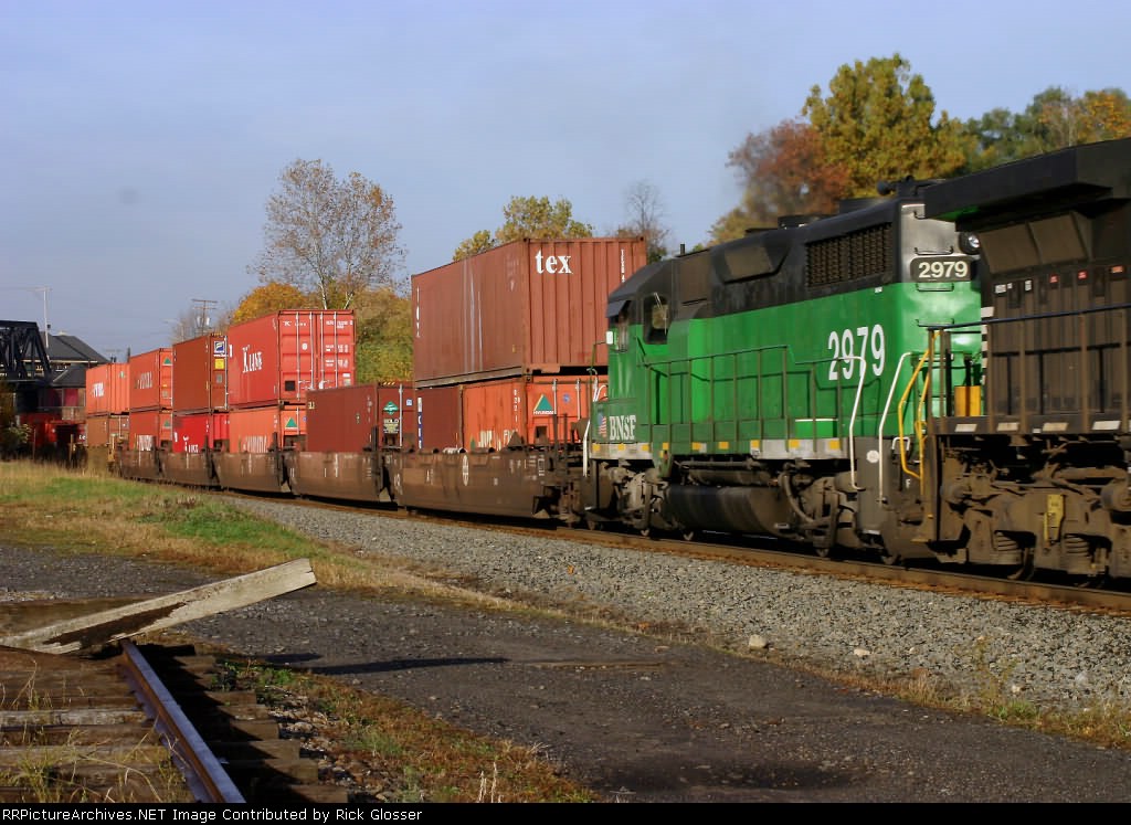 BNSF GP39V ( VMV 1990 ) #2979 On 24V